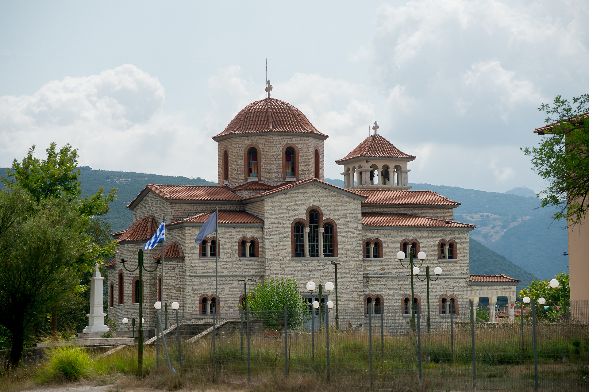 Αμυγδαλιές | Α.Κ.Α.Ο. - Π.Δ.Ε.